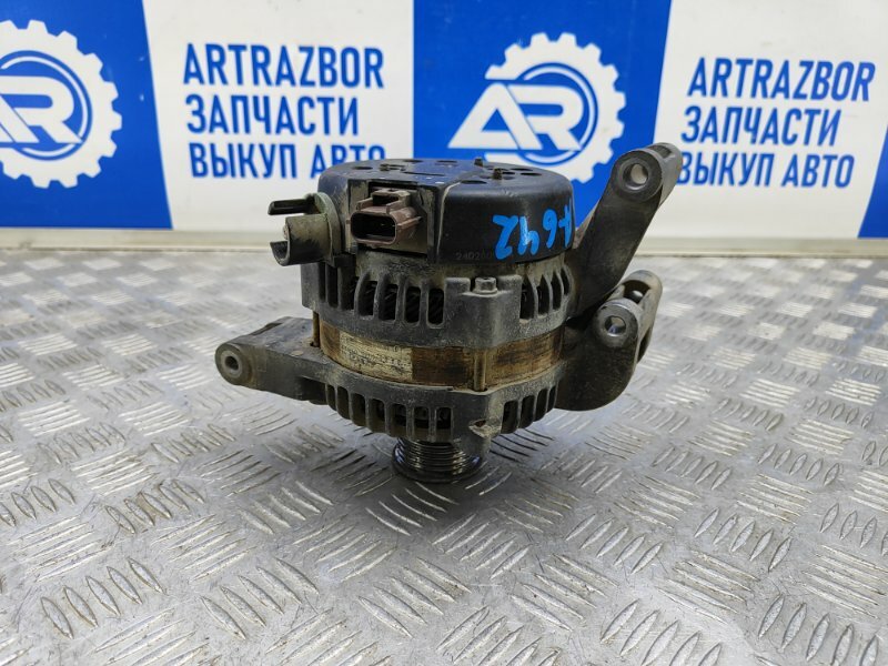Б/У Генератор Ford Focus 2 / Форд Фокус 2 1.8 QQDB 125 Л.С. седан 2008