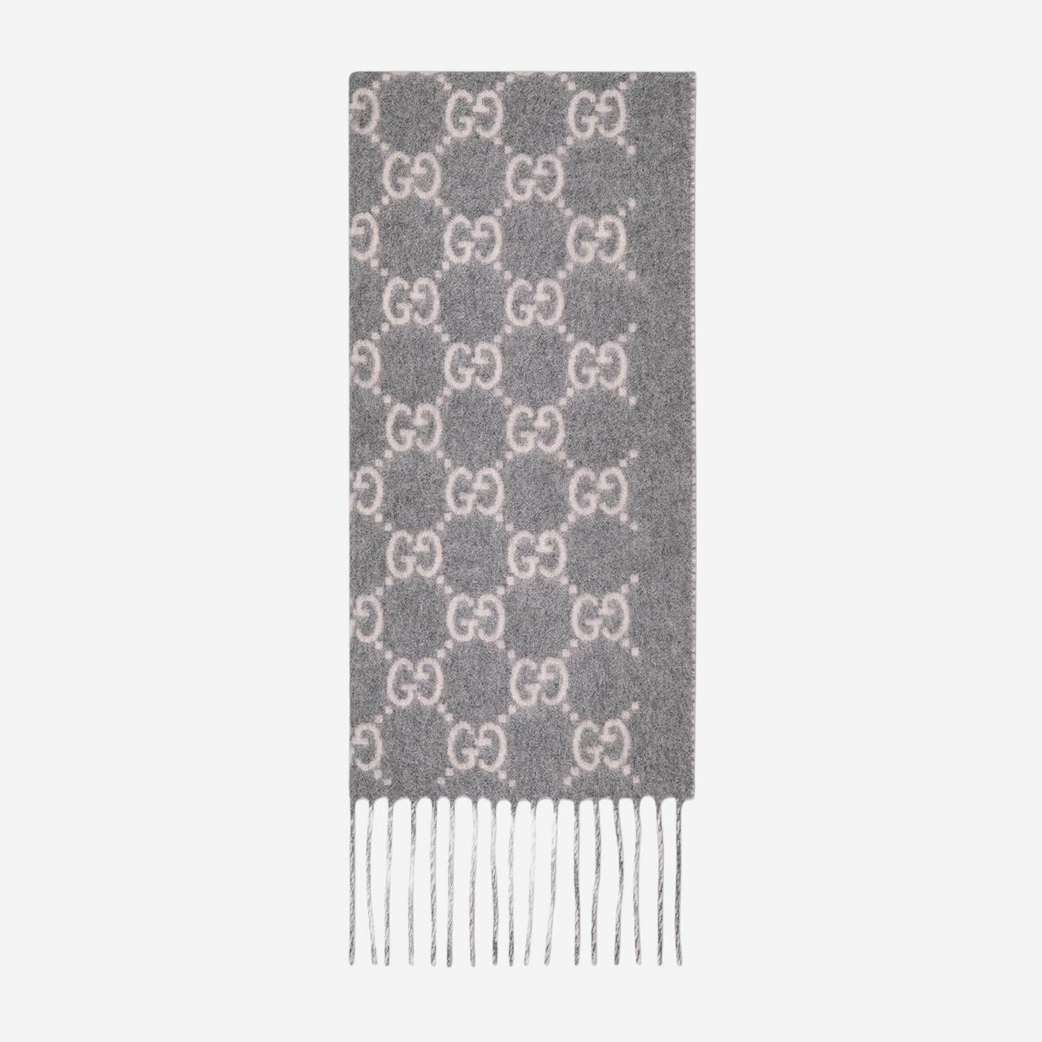 Шарф для женщин