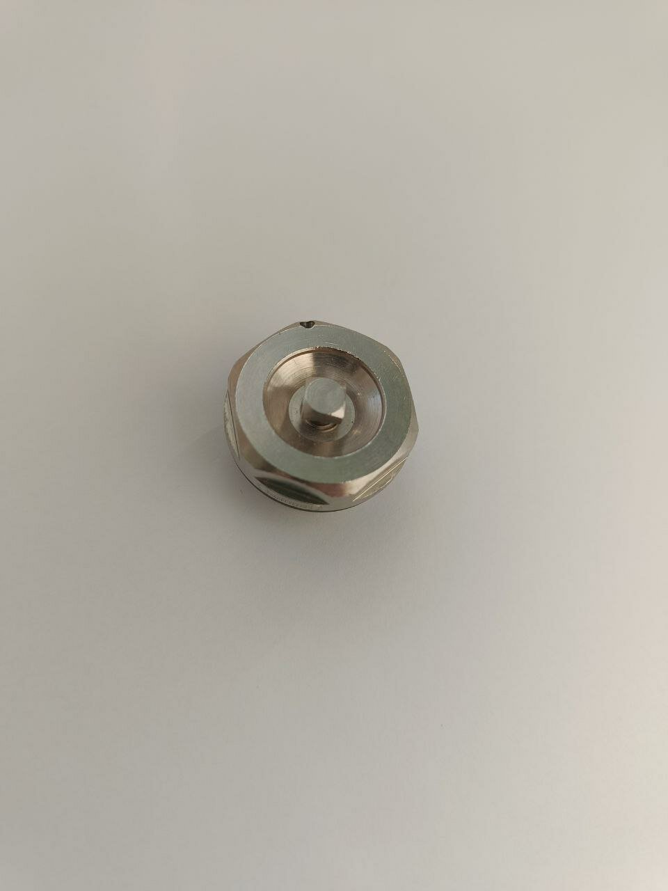 Клапан воздухоспускной Hummel для встраиваемых конвекторов, 1/2"