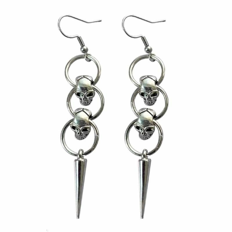 Готические серьги-кольца с ажурным узором