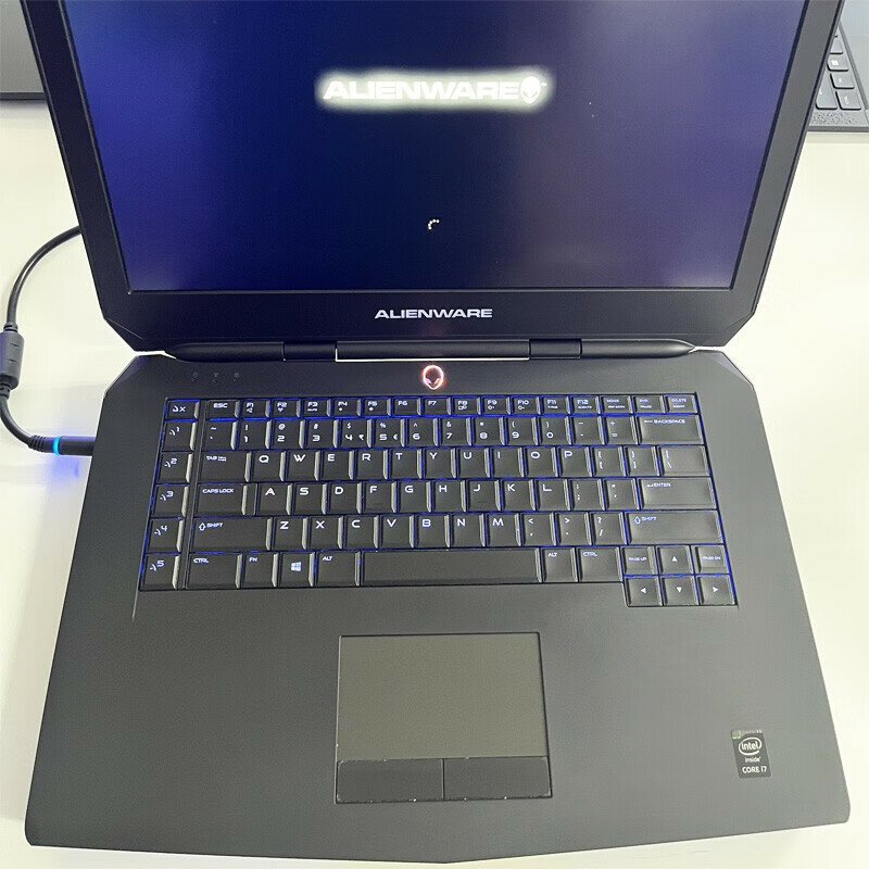 Alienware Ноутбук Alienware подержанный высококачественный игровой ноутбук M15 M17 X14 X15