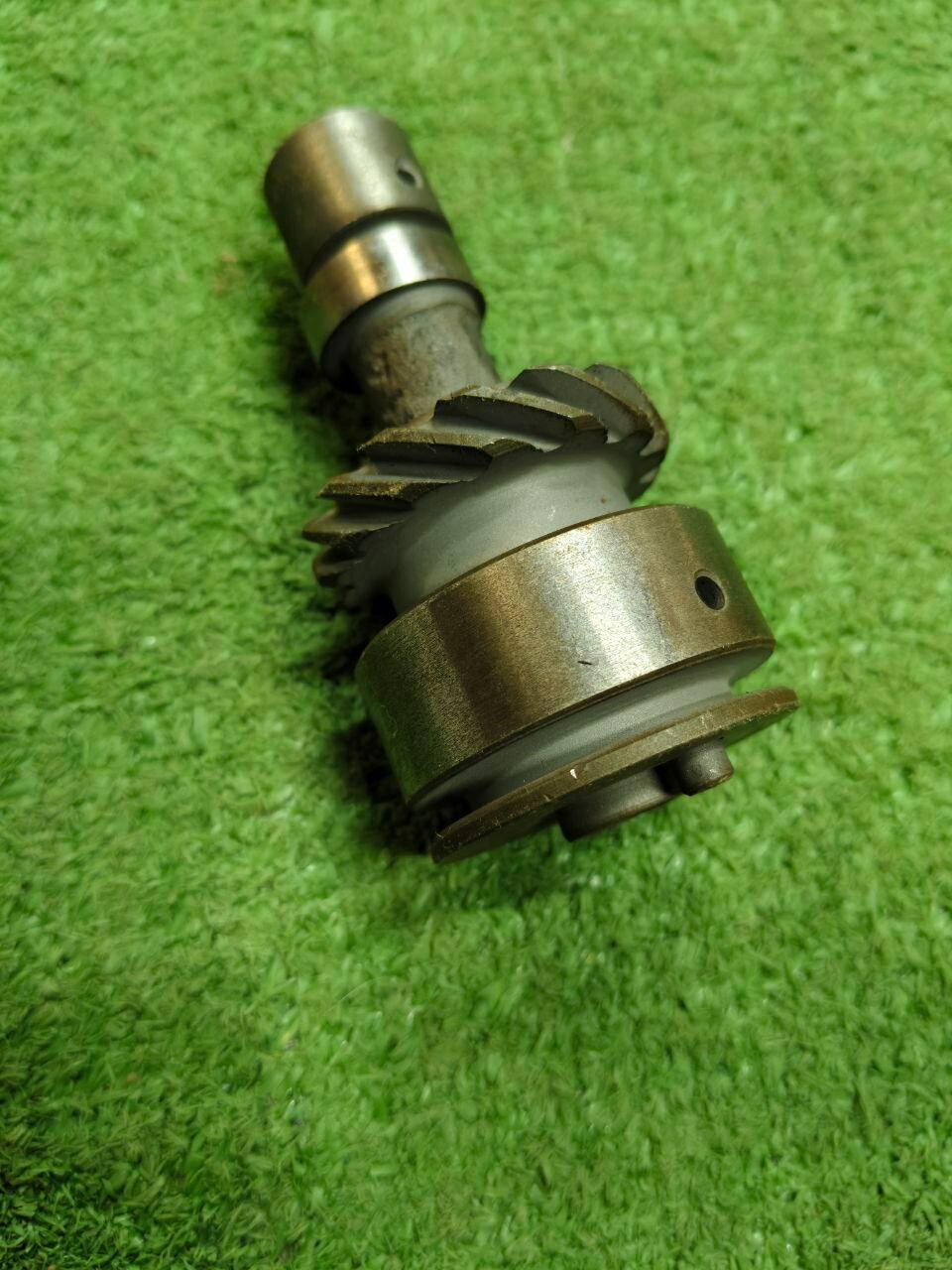 Вал привода масляного насоса LADA для ВАЗ/LADA 2101-2107, Niva Legend, 21213-21214 нива, 2123 Chevrolet Niva. Арт. 21010-1011235-00