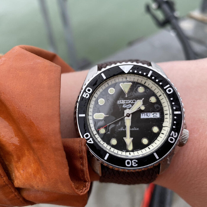 Наручные часы SEIKO 5 Sports, черный — фото 1