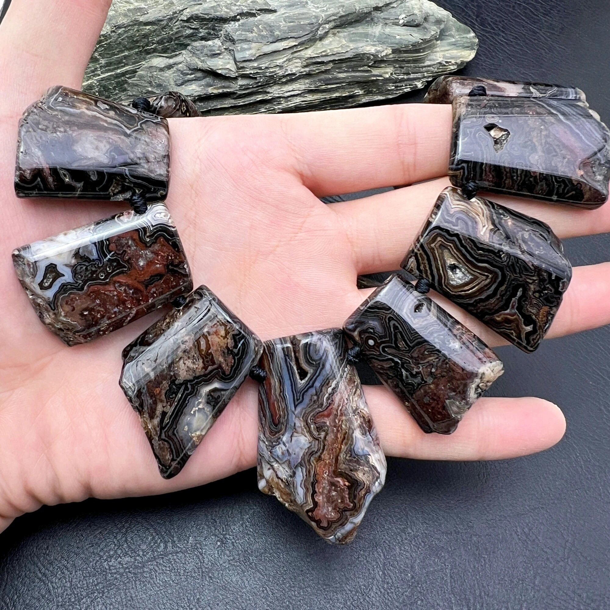 Бусины из мексиканского агата Crazy Lace, черные, секторной формы, 18 дюймов, MARUCOL