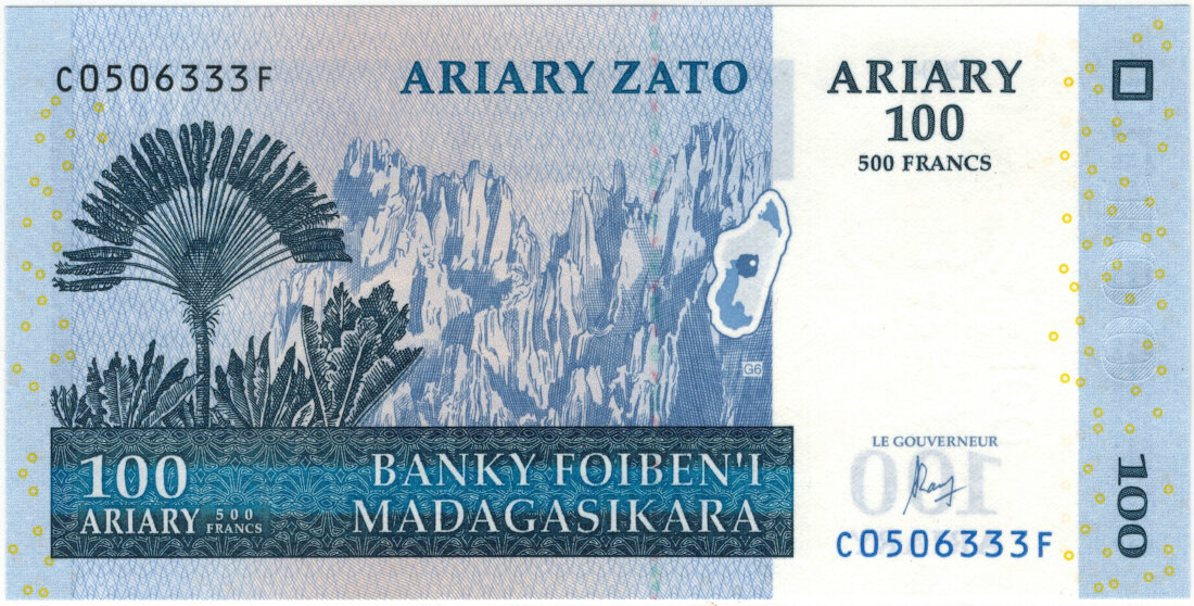 Купюра. Мадагаскар. 100 ариари. 2004 год. Пресс. Без оборота.