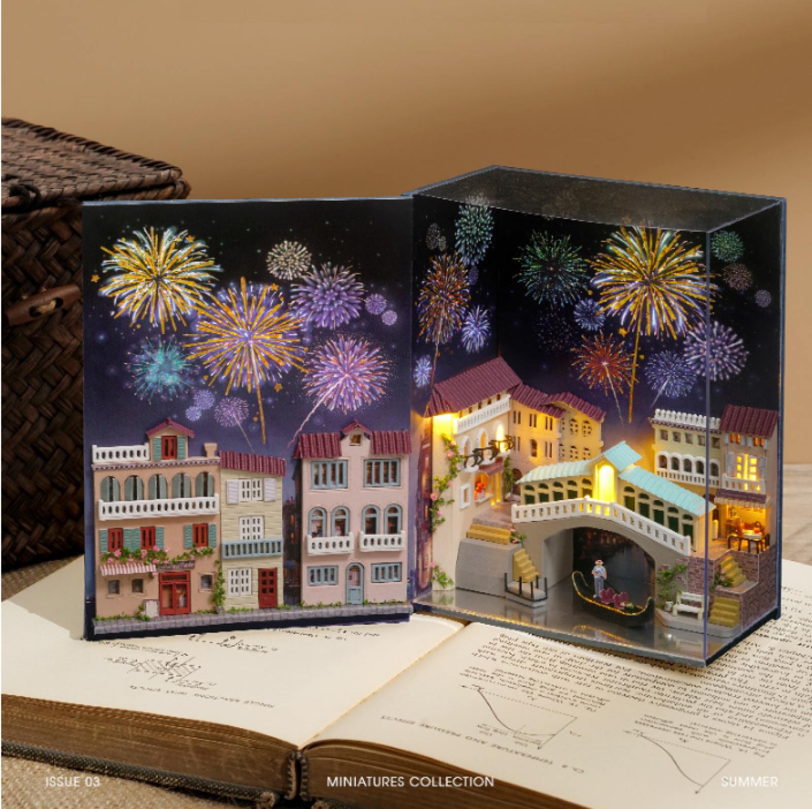 Декоративная подставка для книг MyPads Book Nook с подсветкой, тематика Венеция