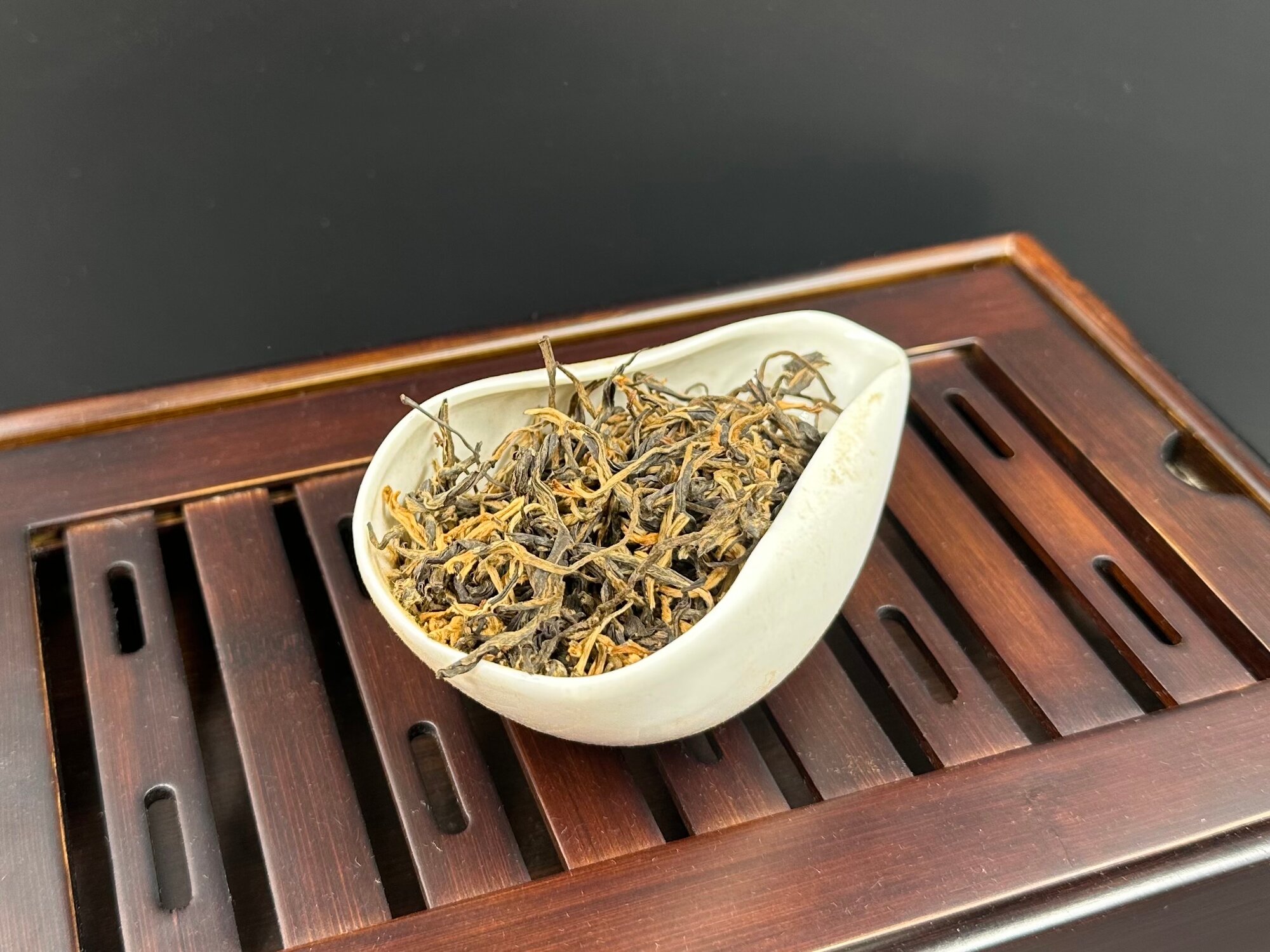 Китайский красный чай Дянь Хун «В», упаковка 50 грамм. Красный чай из провинции Юньнань.