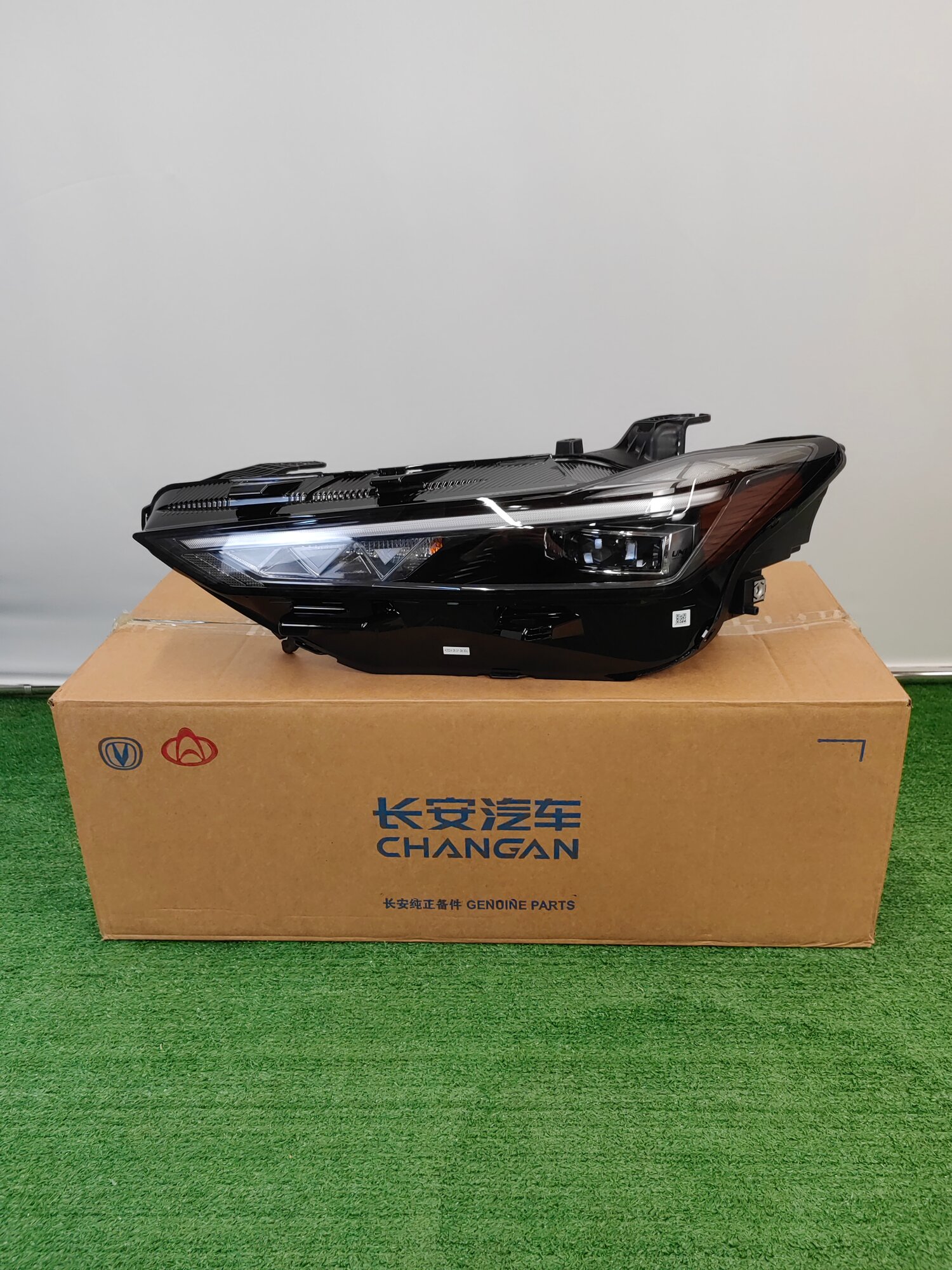 Changan Фара левая Changan Uni-V C281F2805010200AA