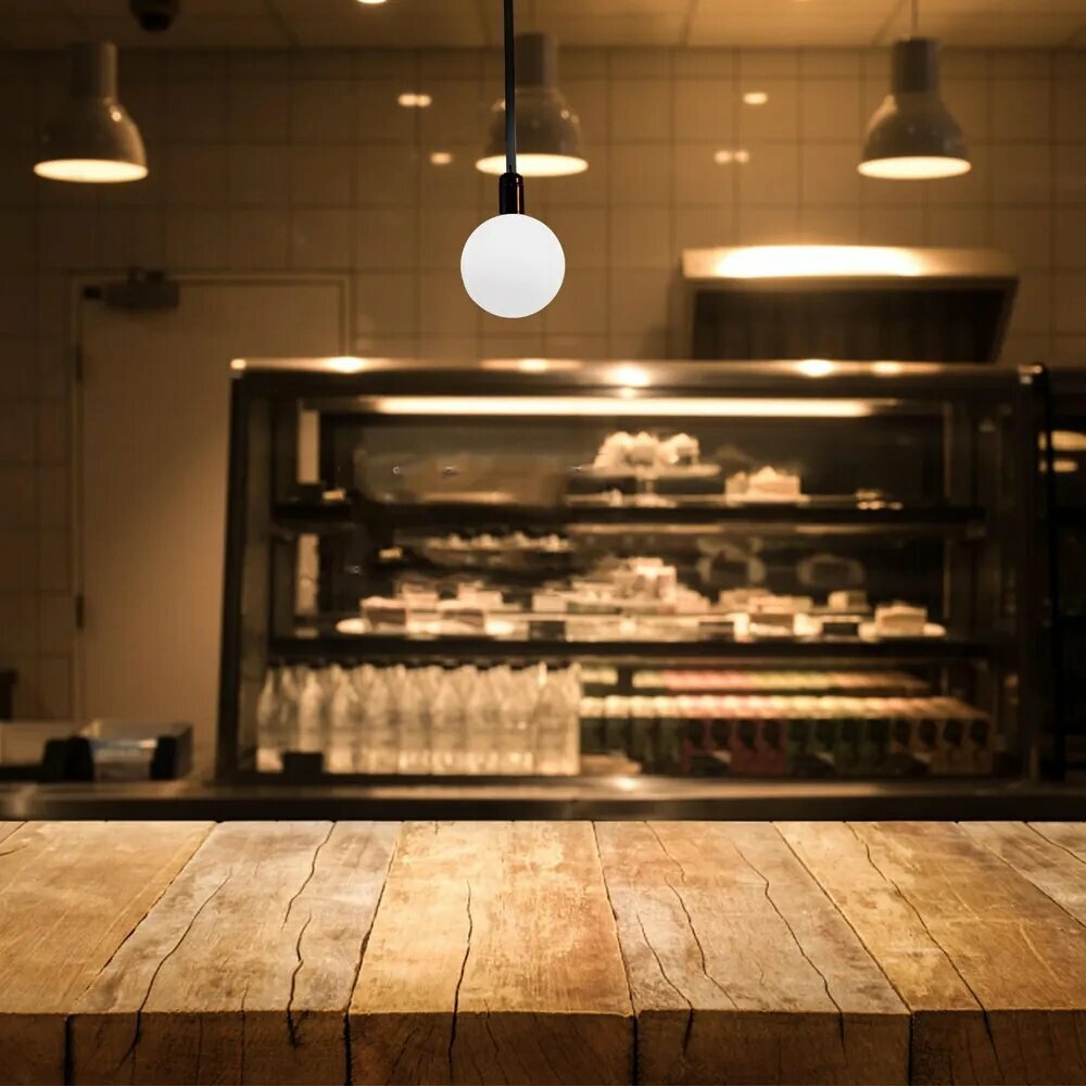 Белый стеклянный матовый плафон в виде шара для потолочного и подвесного светильника с отверстием 55 мм