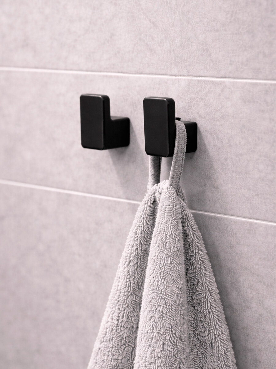 Крючки для ванной, для одежды, для полотенец настенные черный матовый 2 шт