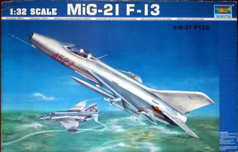 Trumpeter 02210 1/32 Комплект моделей МиГ-21 F-13 макет сборки самолёта