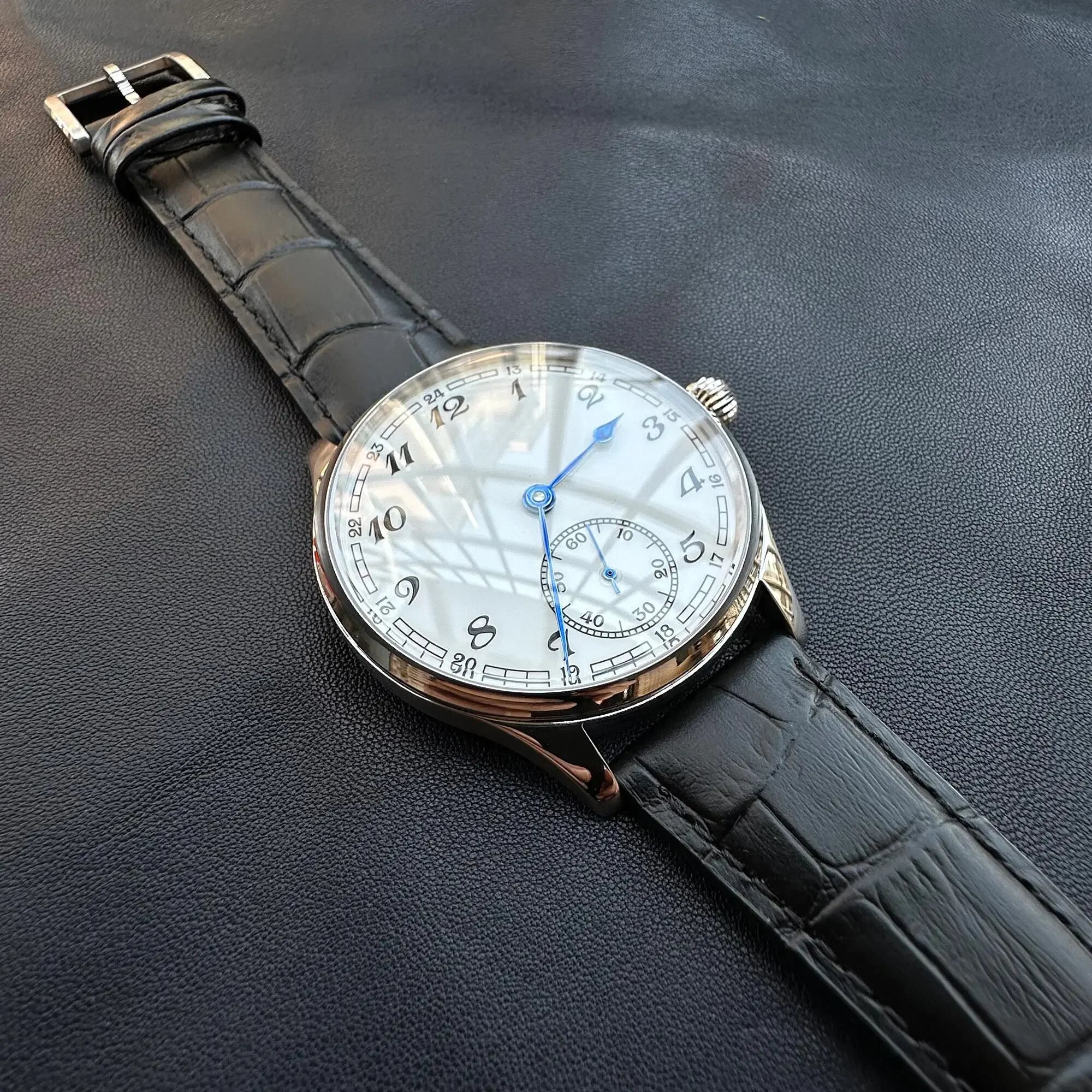 Наручные часы