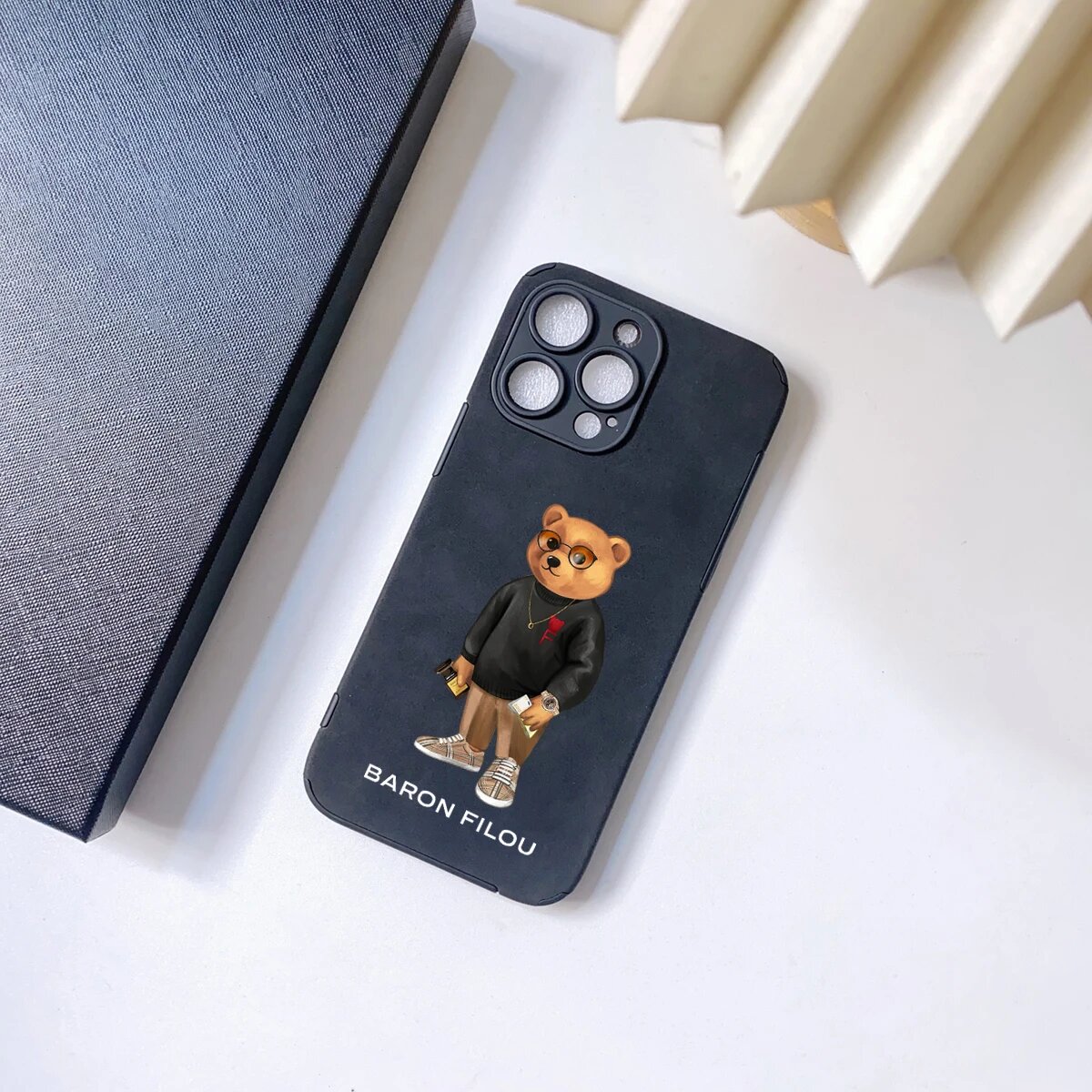 Чехол Baron Filou Bear для iPhone 16 Pro, HEI