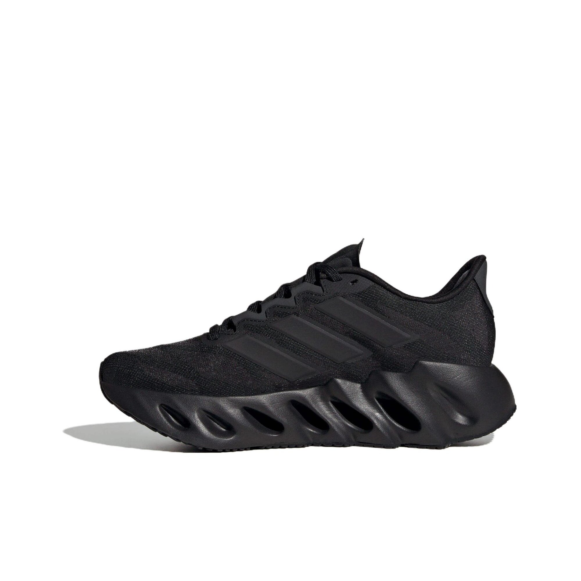Кроссовки adidas Switch FWD