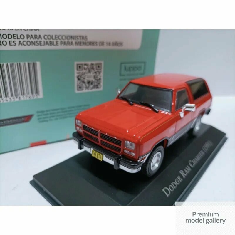 Модель внедорожного универсала Dodge Ramcharger 1991 года, масштаб 1:43