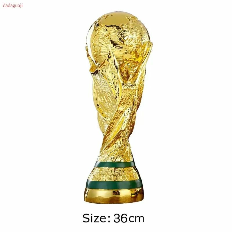 Орнамент из смолы в форме трофея Кубка Геркулеса Чемпионата мира по футболу 2022 года