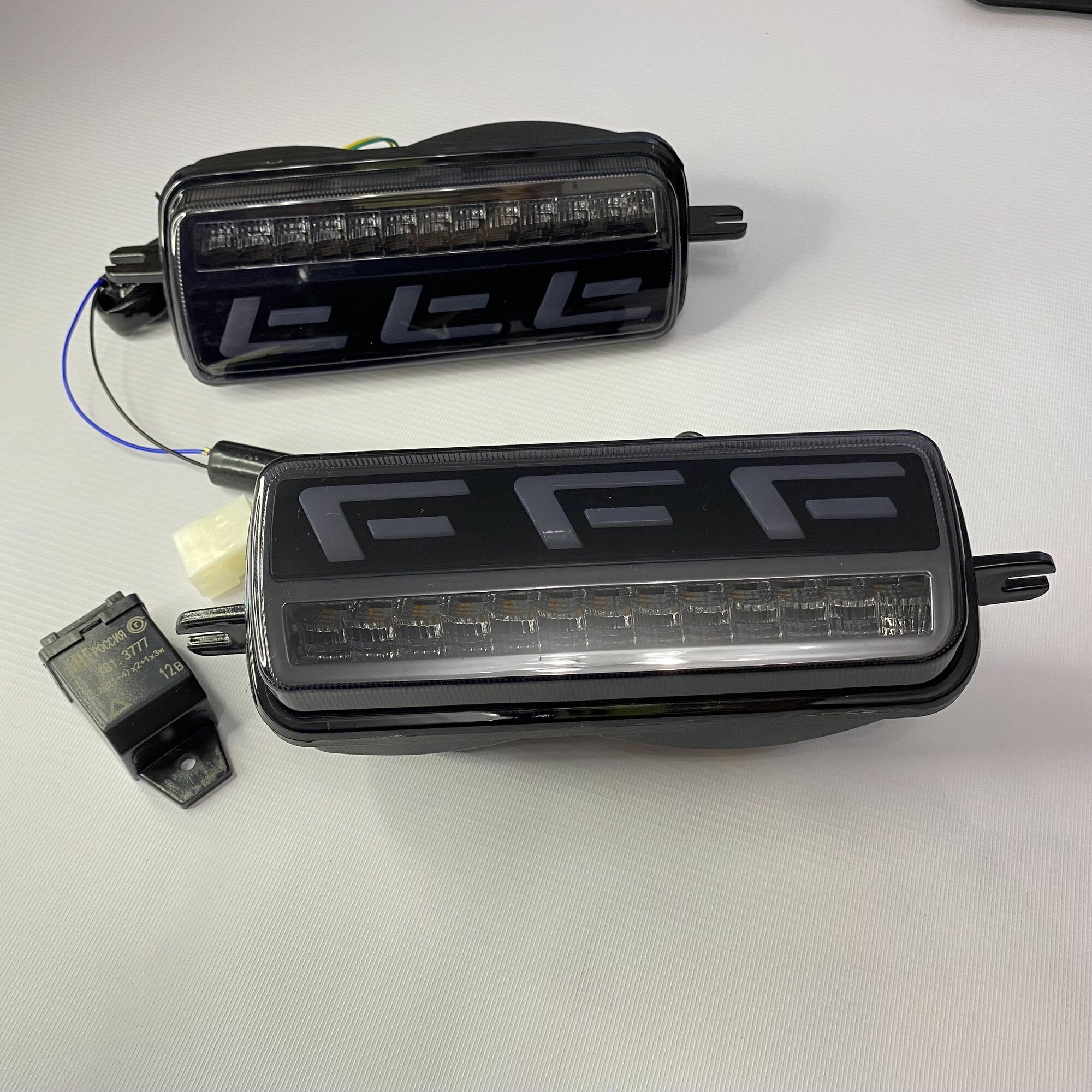 Светодиодные подфарники / надфарники LLL светодиодные LED для LADA Нива, Урбан, Бронто, 2 шт