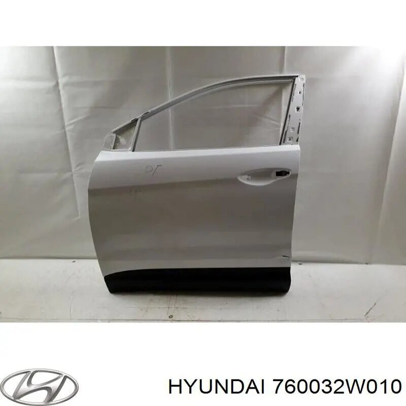 Дверь HYUNDAI HD65,72,78 передняя левая (с отверст