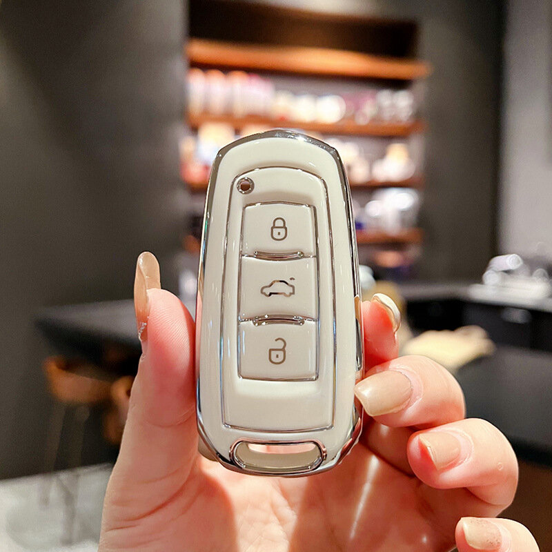 Ключевой кейс для Geely Emgrand с белым ремешком - Премиальная кожаная держатель для ключей 2010-2020 моделей