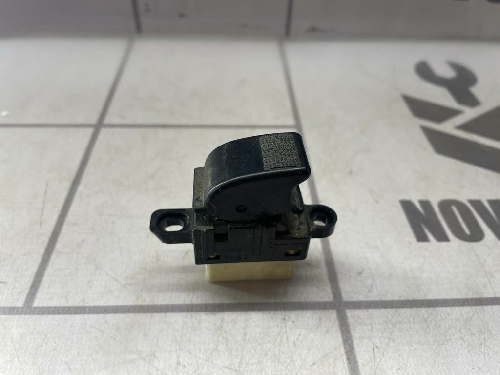 Кнопка стеклоподъемника Mazda Mazda 6 GG 02-07