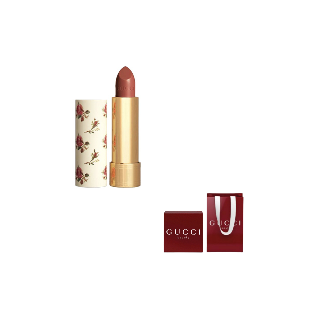 Помада GUCCI Pouring color