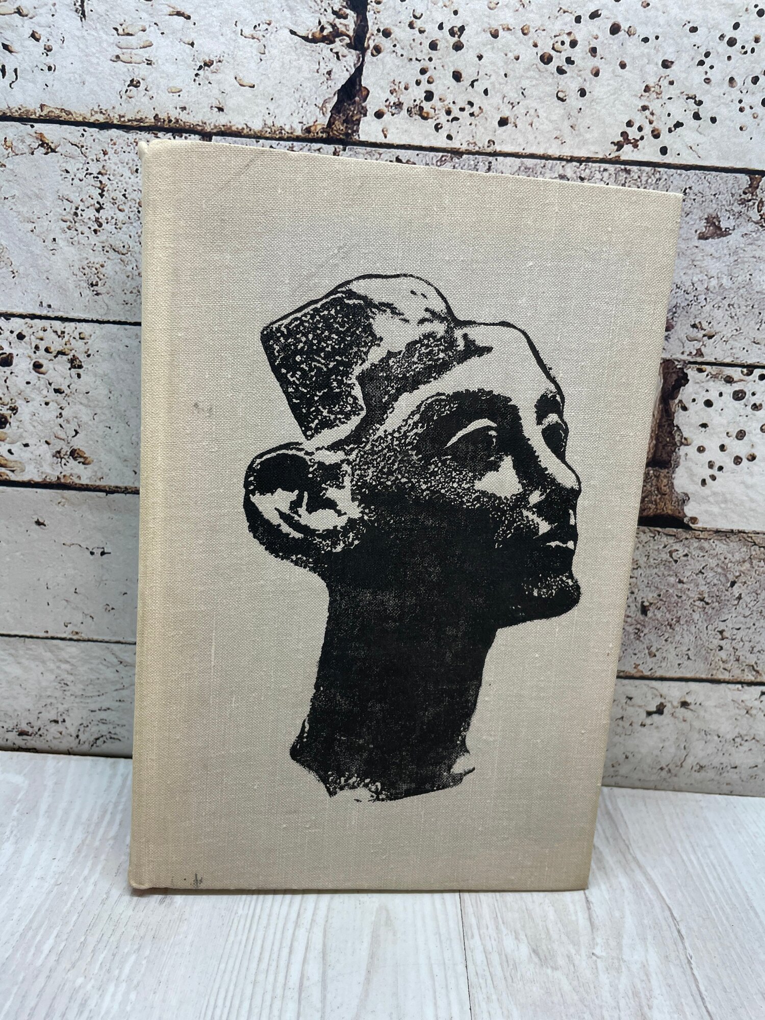 Любимов Л. Искусство древнего мира. Просвещение 1970 г