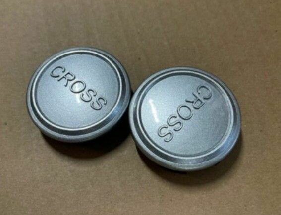 Колпачок ступицы литого диска 1 штука Лада с надписью CROSS (серебристый)