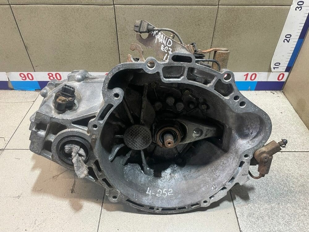 Механическая коробка передач Geely Emgrand EC7