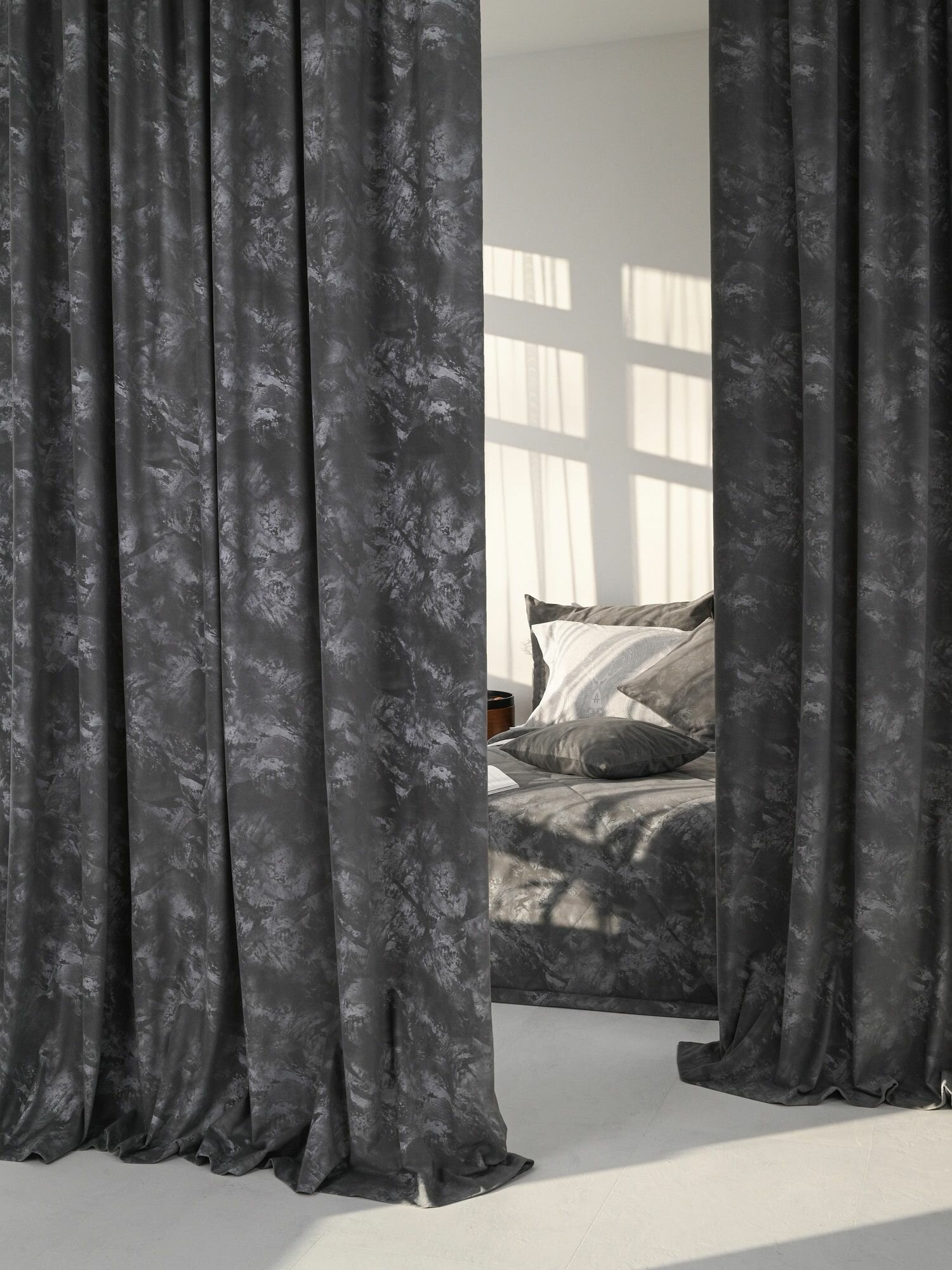 Шторы мраморный бархат, антикоготь темно-серый 600х255 см, 2 полотна, (каждое 300х255 см), Evrika Home (Erika Home)