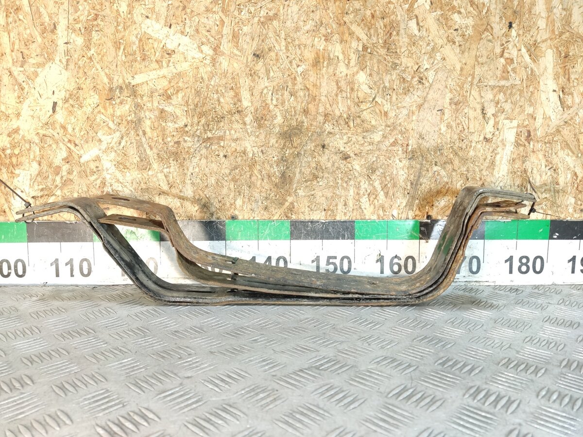 Крепление бензобака JEEP Grand Cherokee 2010-2021 68148068AB