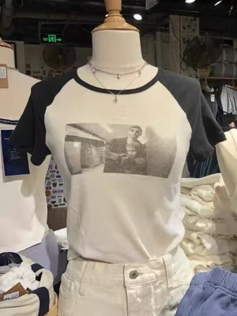Футболка