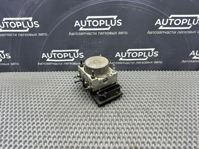 Блок ABS Renault Logan 2004-2016 (1.6) Б/У с пробегом Арт. 596