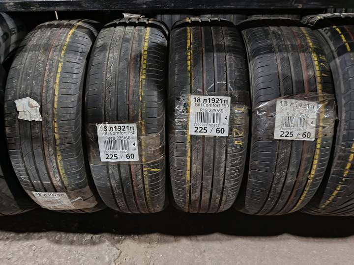 Комплект (4 шт) летних БУ шин Giti GitiComfort F50 225/60 R18 50% износ