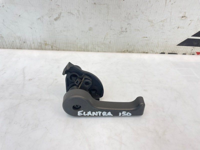 Ручка открывания капота Hyundai Elantra 2009 811813F0009Y HD G4FC (с пробегом)