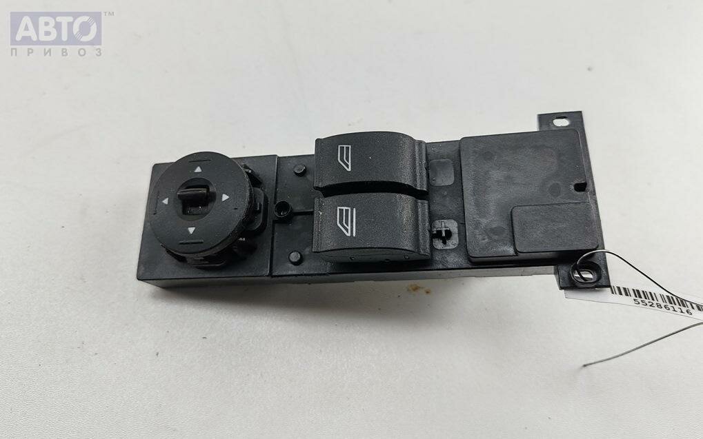 Блок кнопок управления стеклоподъемниками Ford Focus 2 (2004-2010)