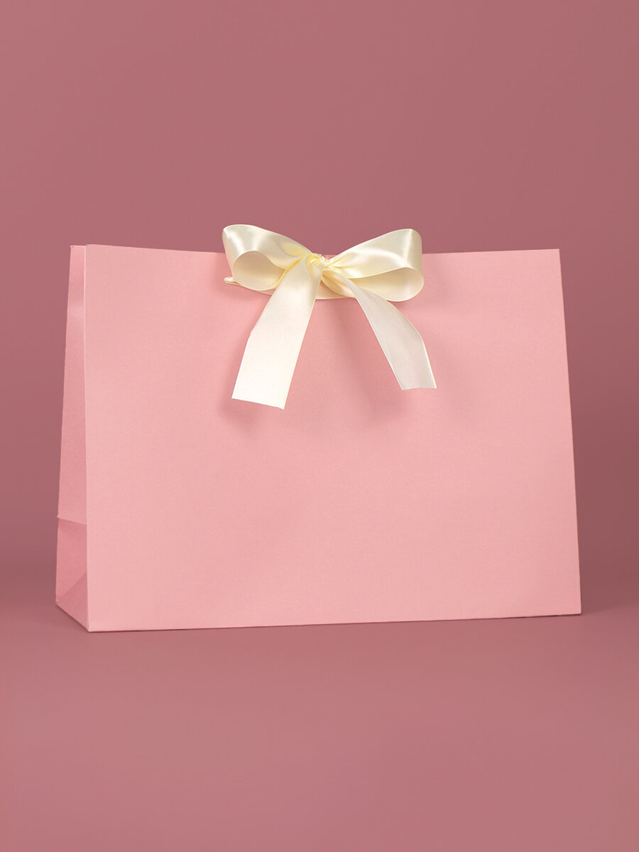 Пакет подарочный горизонтальный с бантом однотонный розовый, 35x26x13, 1 шт.
