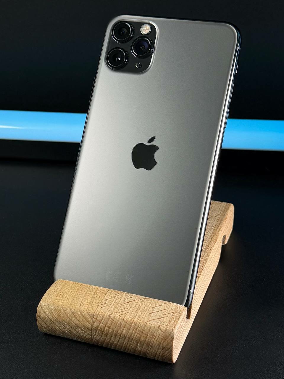 Смартфон Apple iPhone 11 Pro Max, 256gb, Space Gray, AE, nano SIM + eSIM