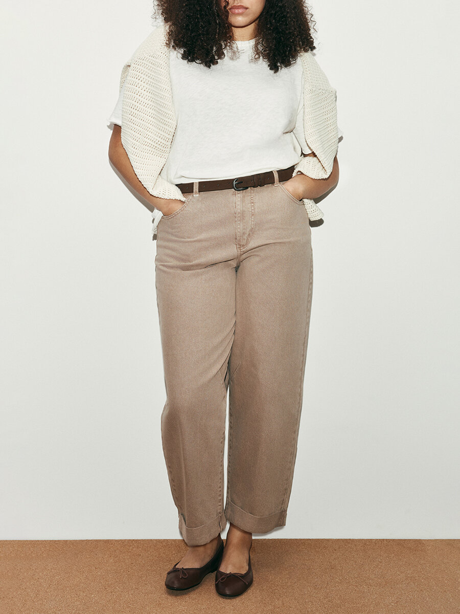 Джинсы бананы с высокой посадкой больших размеров 