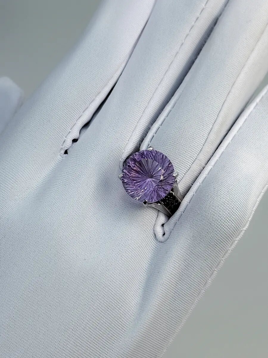 Кольцо, серебро, 925 проба, чернение, родирование, аметист, шпинель