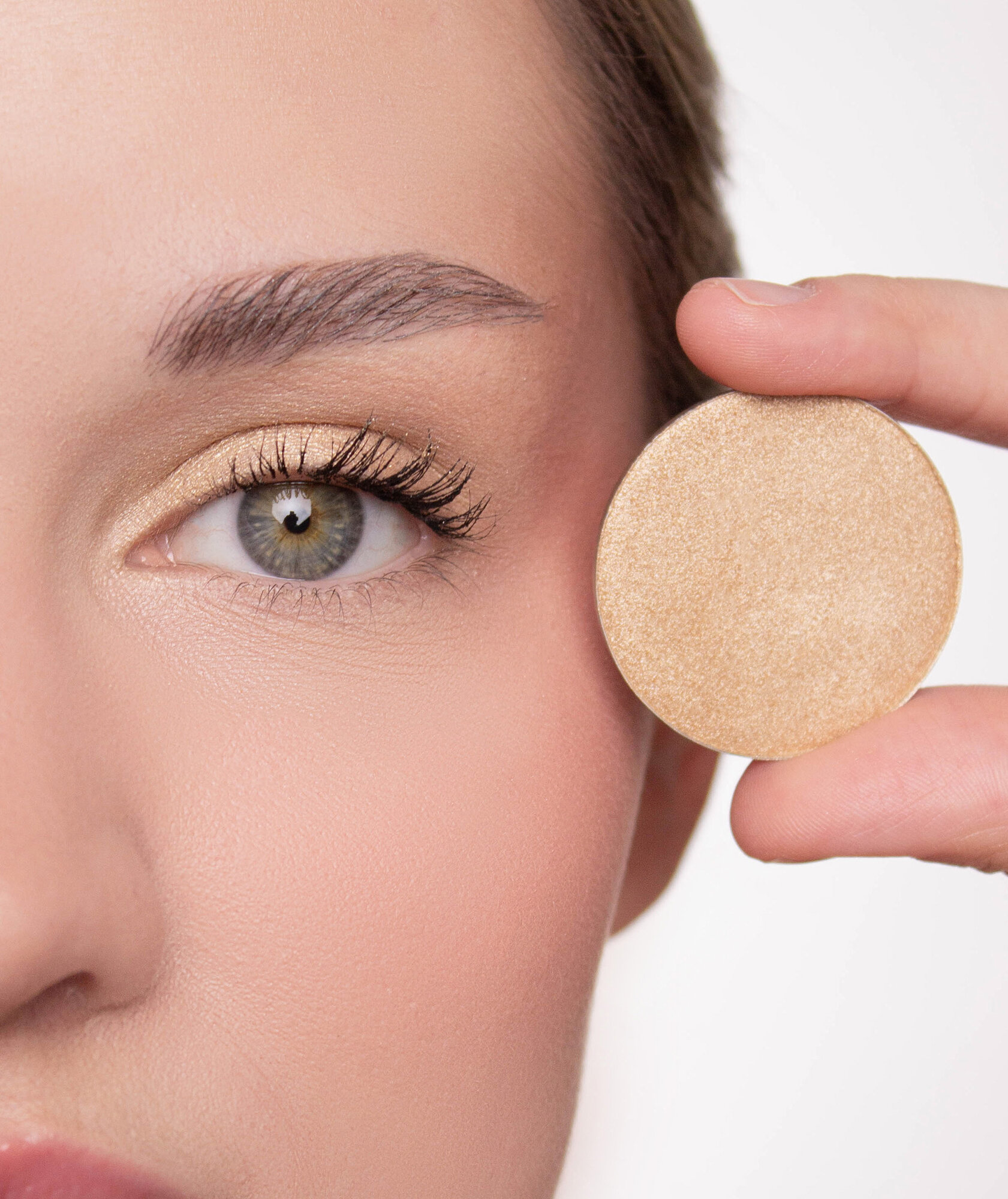 BEAUTYDRUGS компактные тени Золото д36 / compact Eyeshadows Gold D36