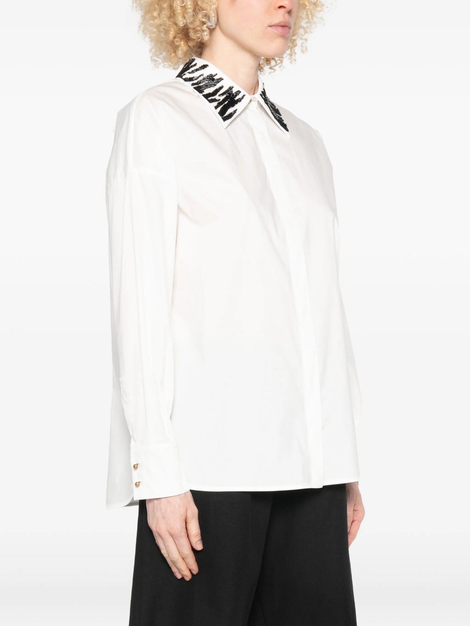 Рубашка Max Mara Embellished-collar shirt, размер 44, бежевый/белый — фото 1