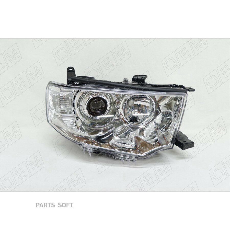 Фара правая Mitsubishi Pajero Sport 2 2008-2015 от официального дистрибьютора, OEM, артикул OEM0031FR