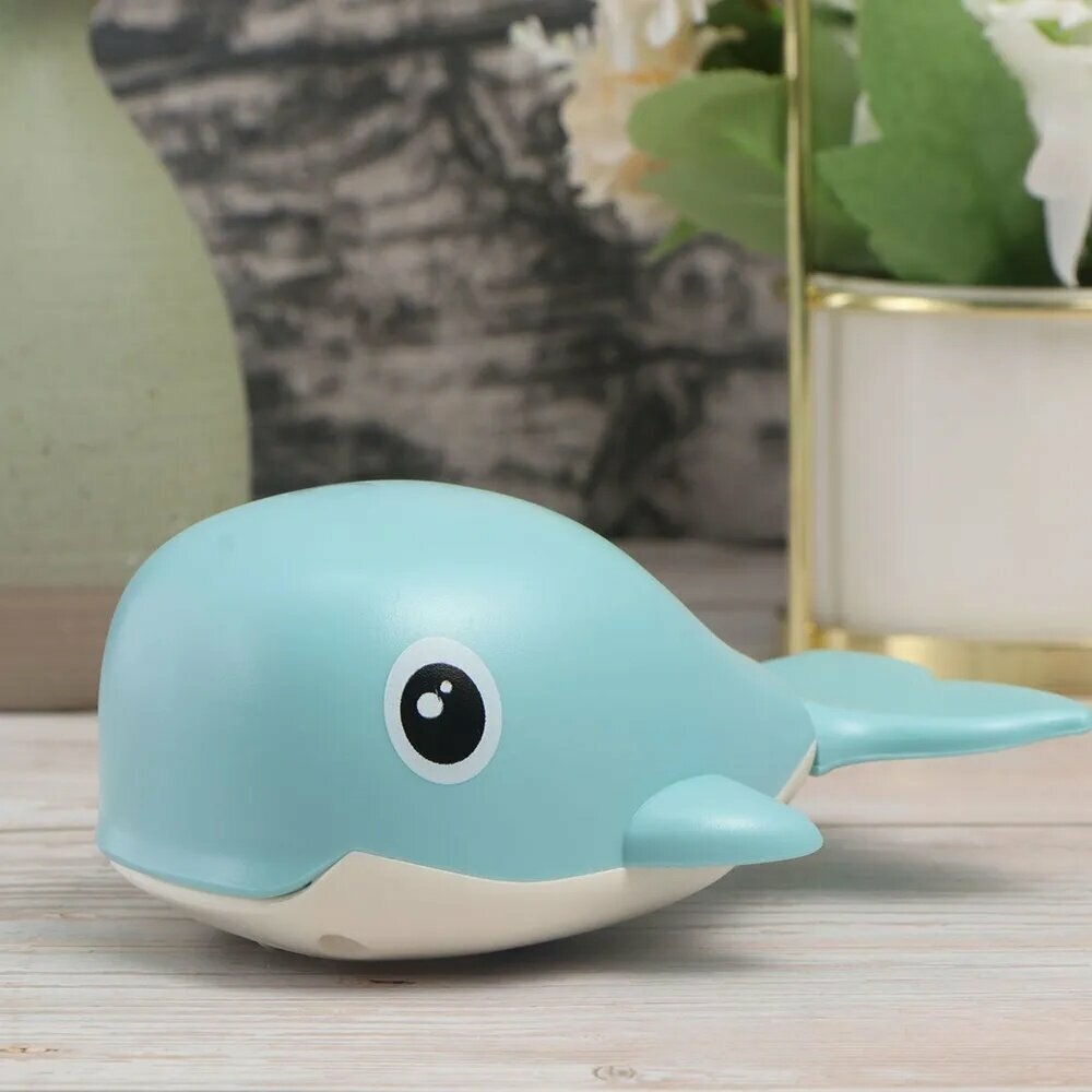 Игрушка заводная синяя маленький кит для купания детей