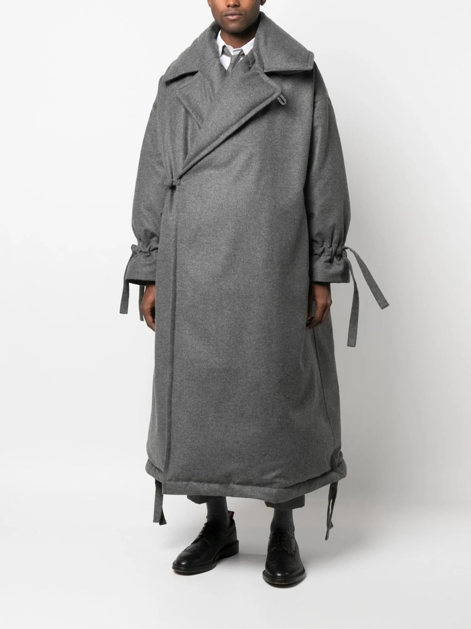 Пальто THOM BROWNE, размер 40, grey — фото 1