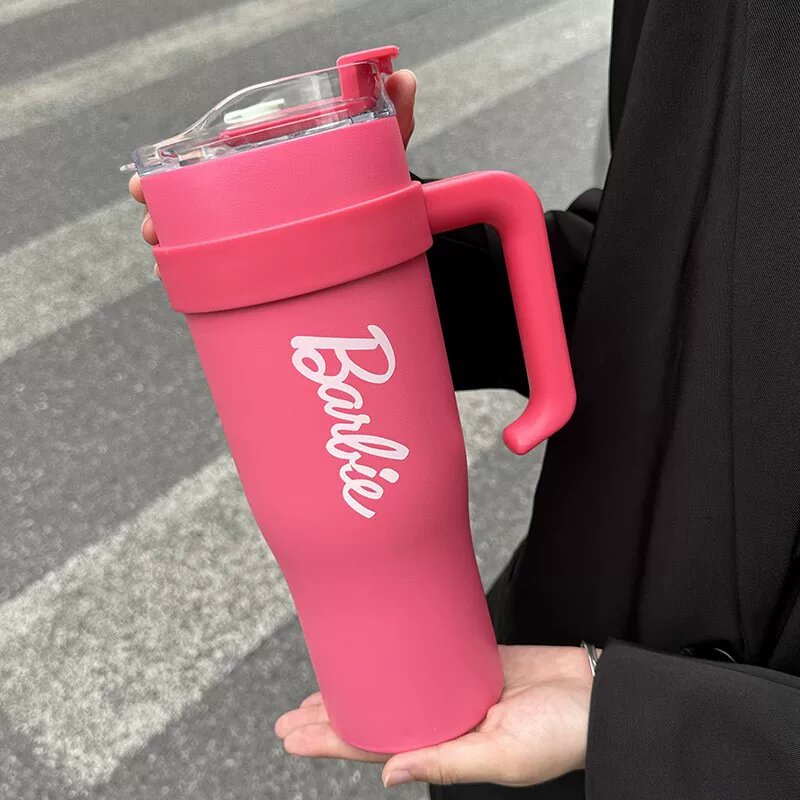 Большая стальная кружка MINISO серии Barbie Capsule, без логотипа, с соломинкой, 1600 мл Термокружка Big Mac, чистый