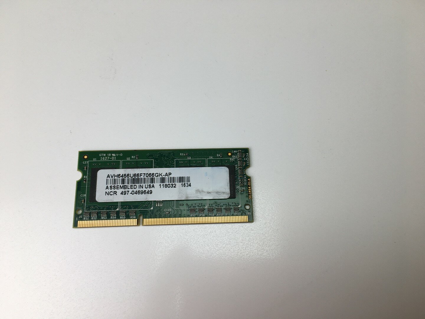 Оперативная память SODIMM 2Gb, DDR3 1066MHz, Ncr Avant Tech AVH6456U66F7066GK-AP