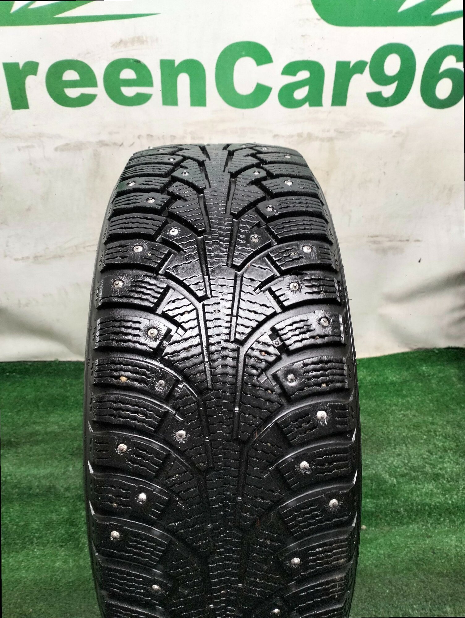 Зимние шины Nokian Tyres Hakkapeliitta 7 SUV 225/60 R17 20% износ OOQ923928