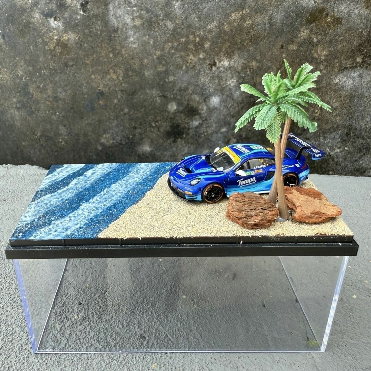Car Bay Гараж для машинок 1:64. ручная работа (Без модели автомобиля). Игрушечный гараж для моделек. Подарок мальчику