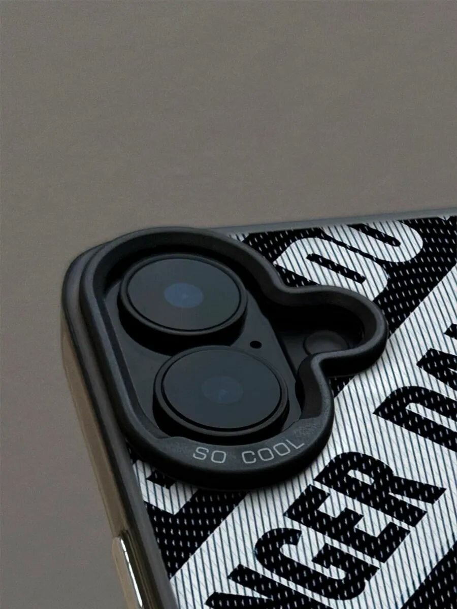 Чехол на Iphone 16 Plus y2k — фото 1