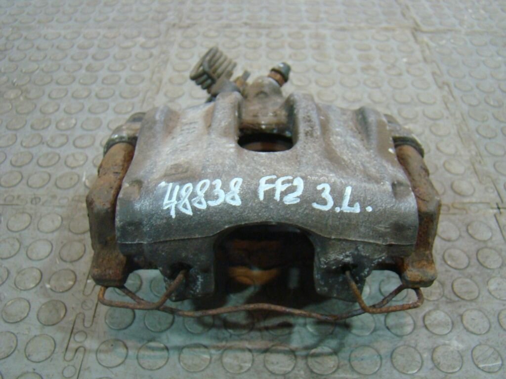 Суппорт тормозной задний левый Ford Focus II 2005-2008 2080516 (с пробегом)